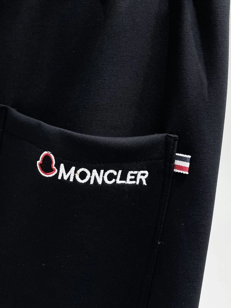 Value-priced Moncler Long Pants