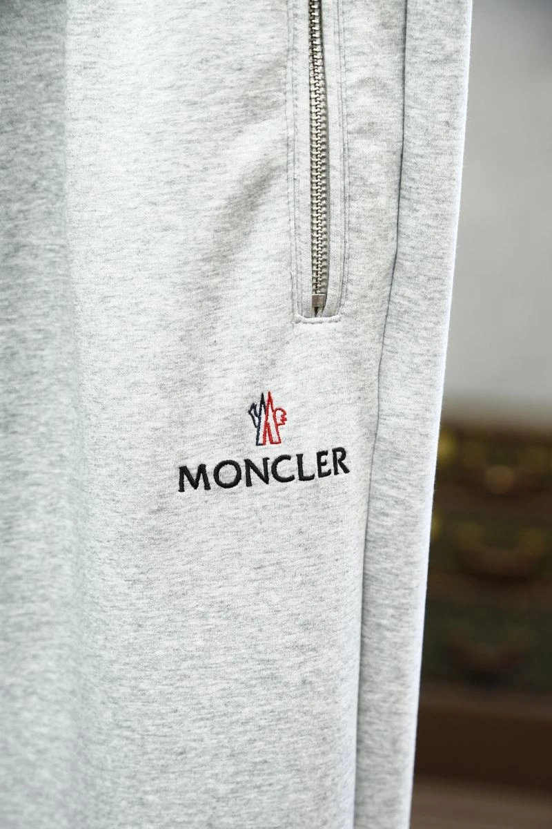 Top match Moncler Long Pants