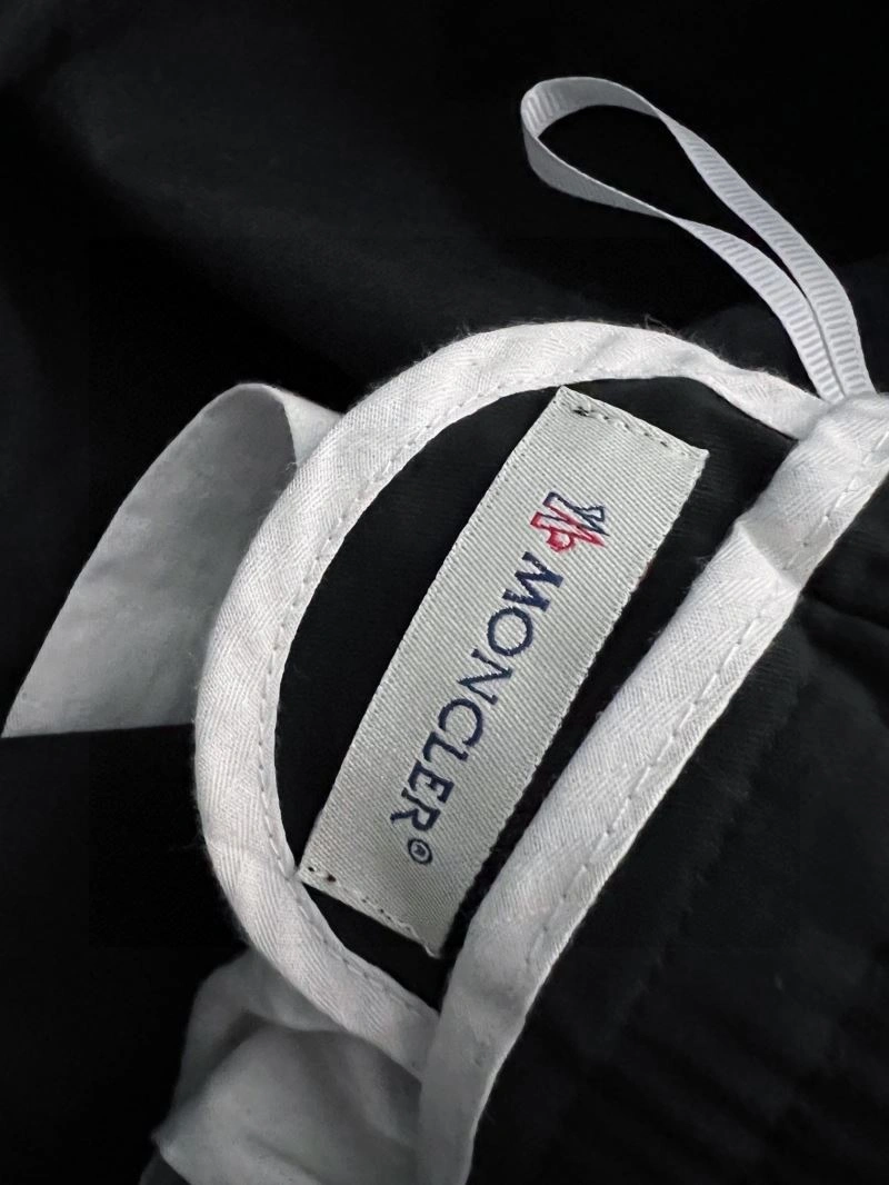 Accurate model Moncler Long Pants