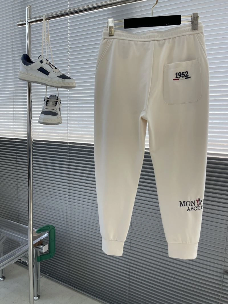 Indistinguishable Moncler Long Pants