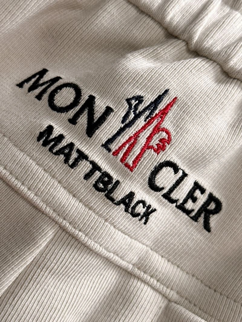 Accurate model Moncler Long Pants