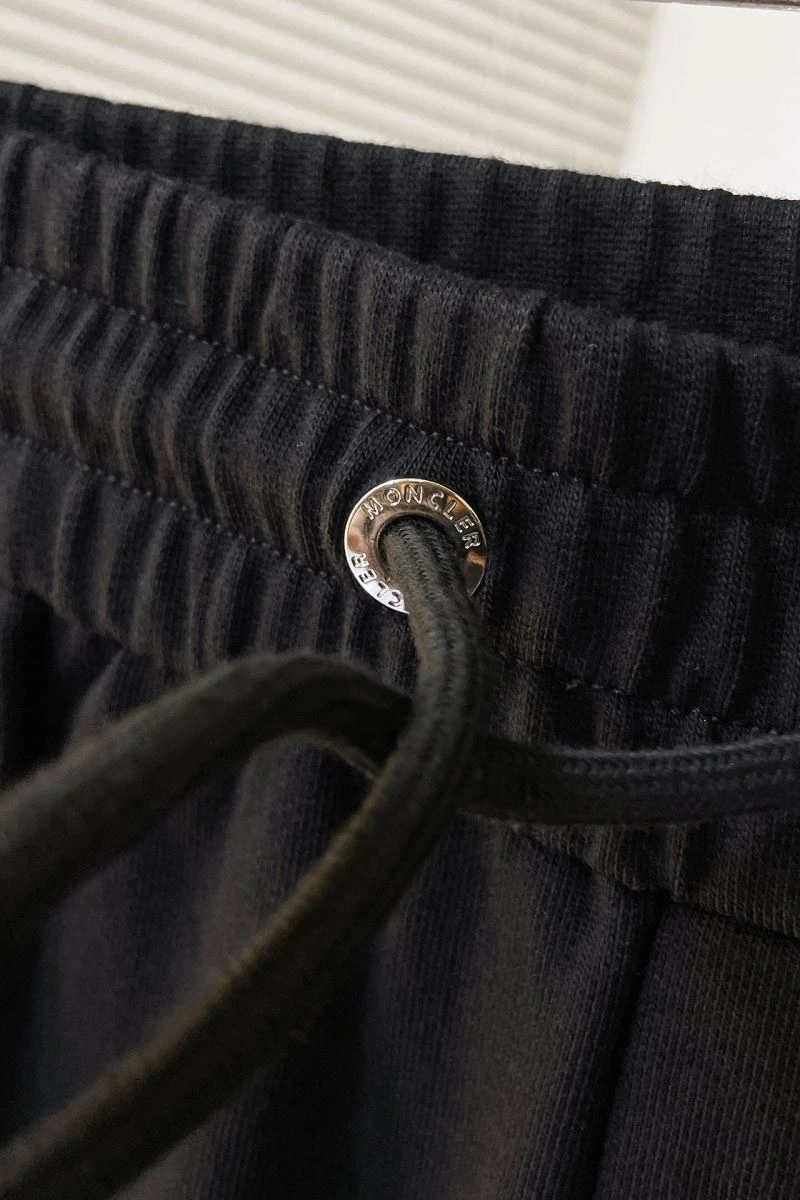 Top mirror Moncler Long Suits