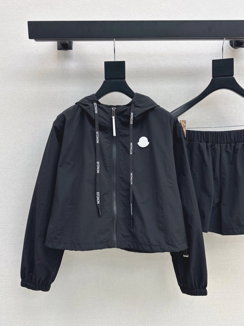 Reasonably priced Moncler Long Suits