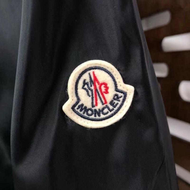 Precise copy Moncler Outwear