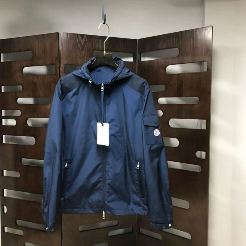 Accurate model Moncler Outwear