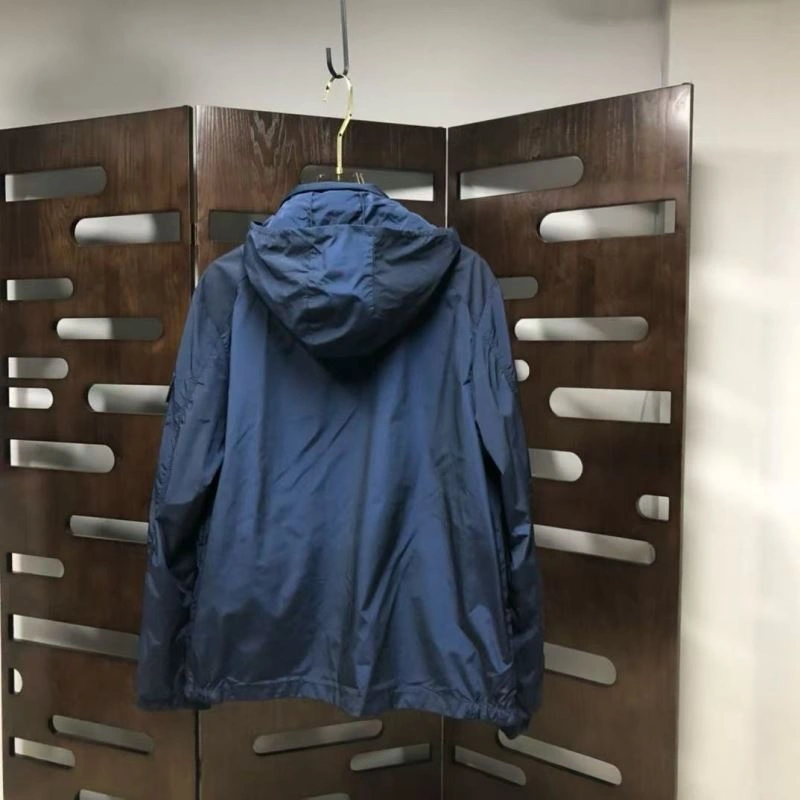 Accurate model Moncler Outwear
