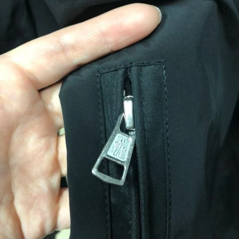 Accurate model Moncler Outwear