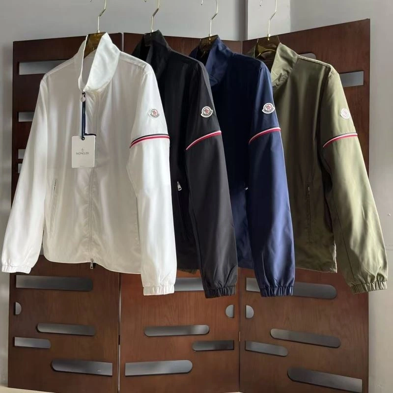 Low-cost Moncler Outwear