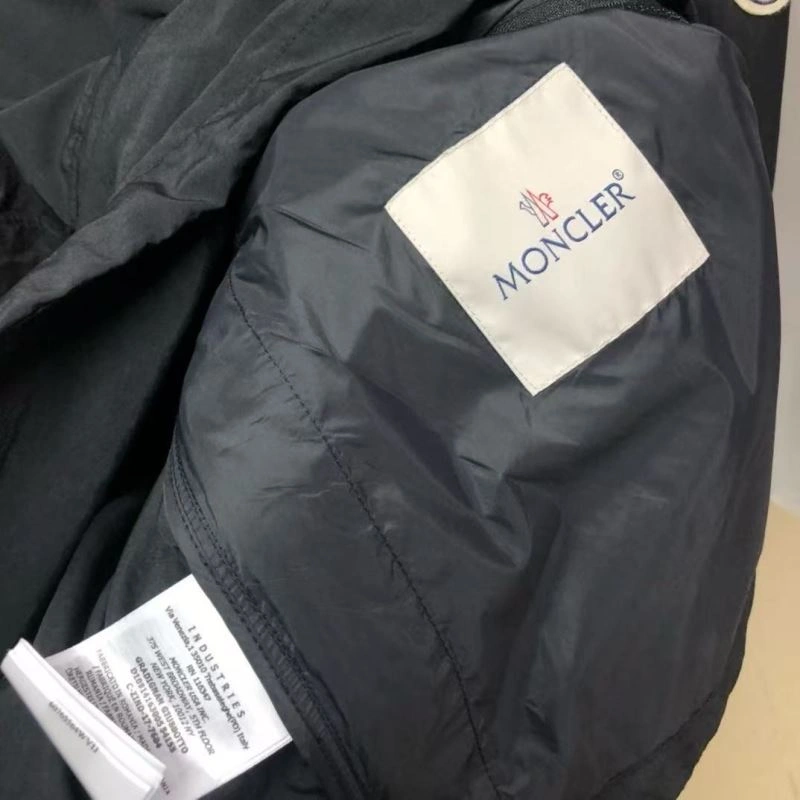 High fidelity Moncler Outwear