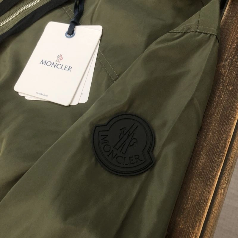 Inexpensive Moncler Outwear