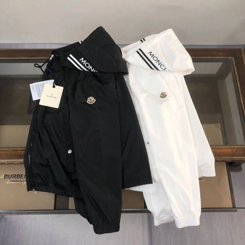 Brand-original Moncler Outwear