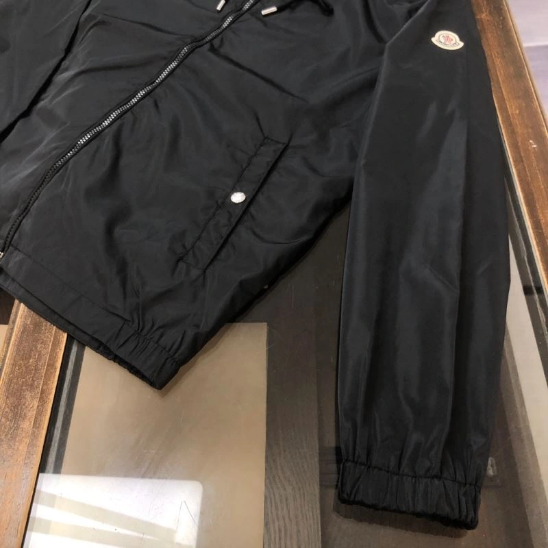 Brand-original Moncler Outwear