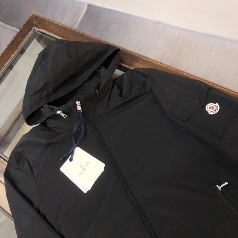Legit Moncler Outwear