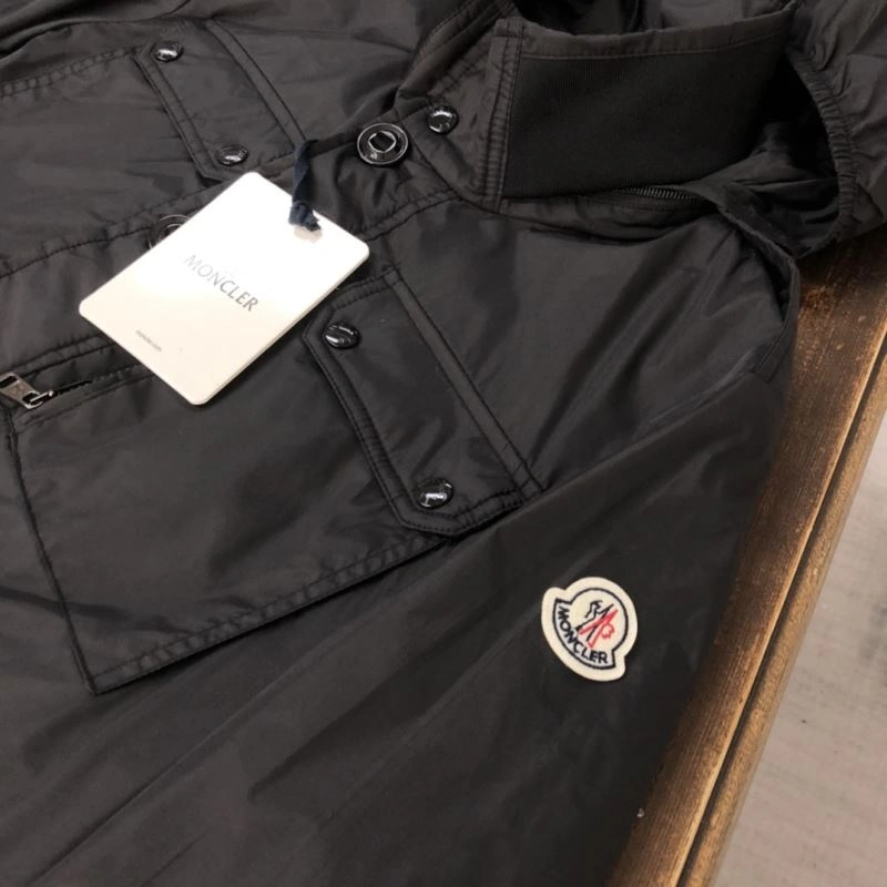 Top match Moncler Outwear