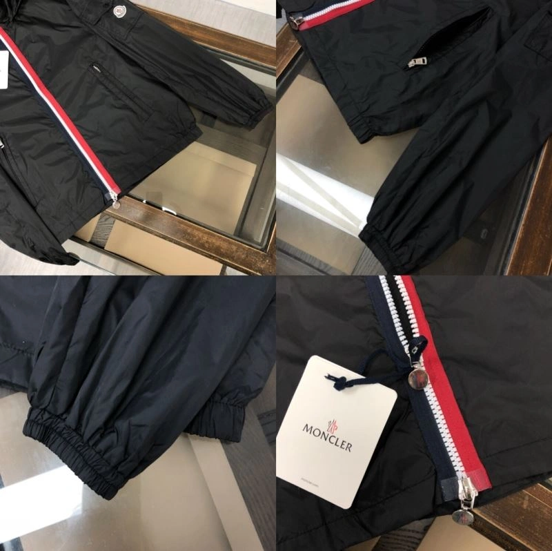 Top match Moncler Outwear