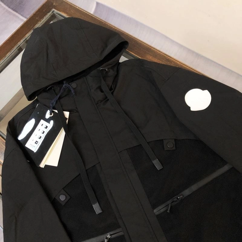 Low-cost Moncler Outwear