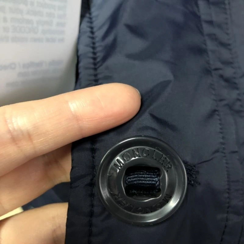 Precise copy Moncler Outwear