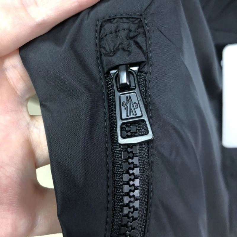 High fidelity Moncler Outwear