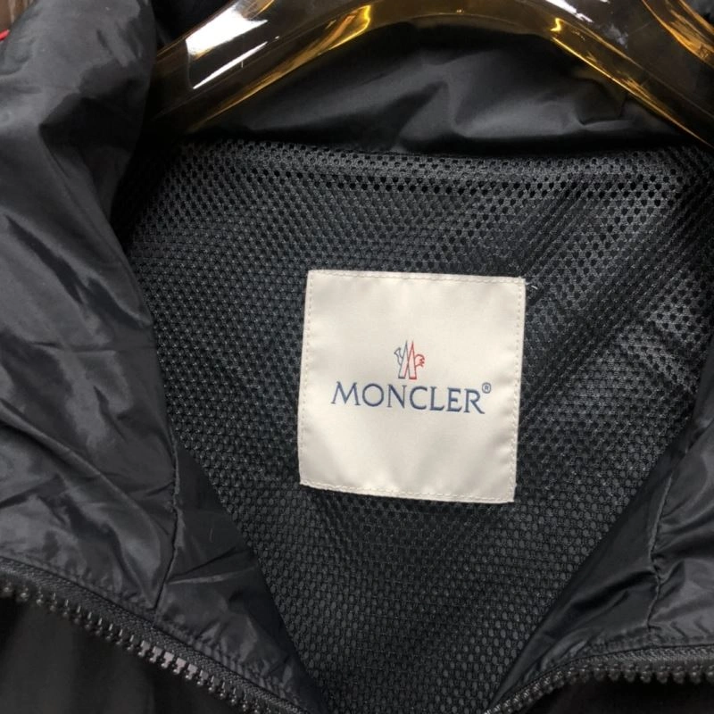 High fidelity Moncler Outwear