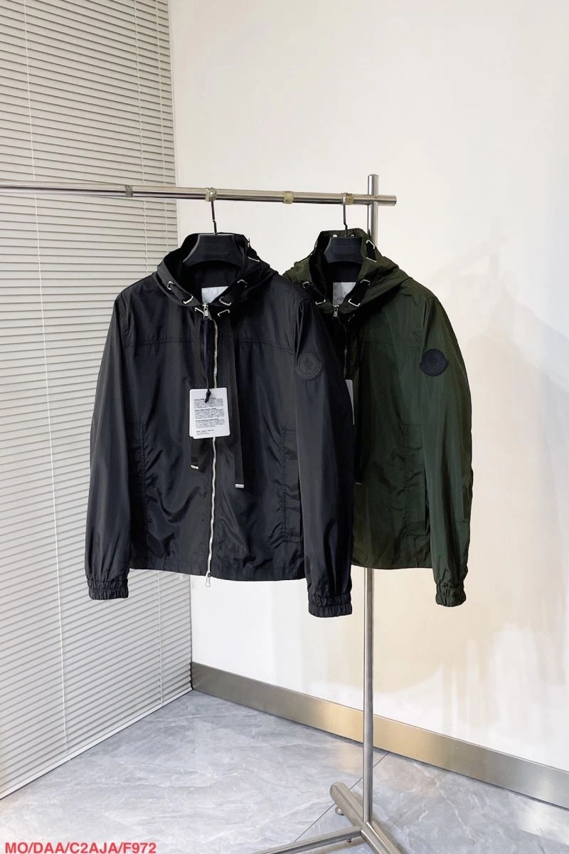 Official Moncler Outwear