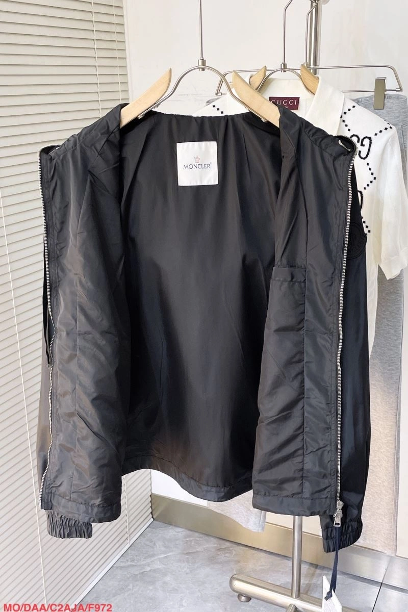 Official Moncler Outwear