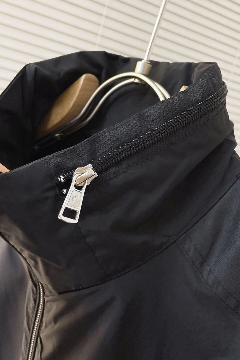 Official Moncler Outwear