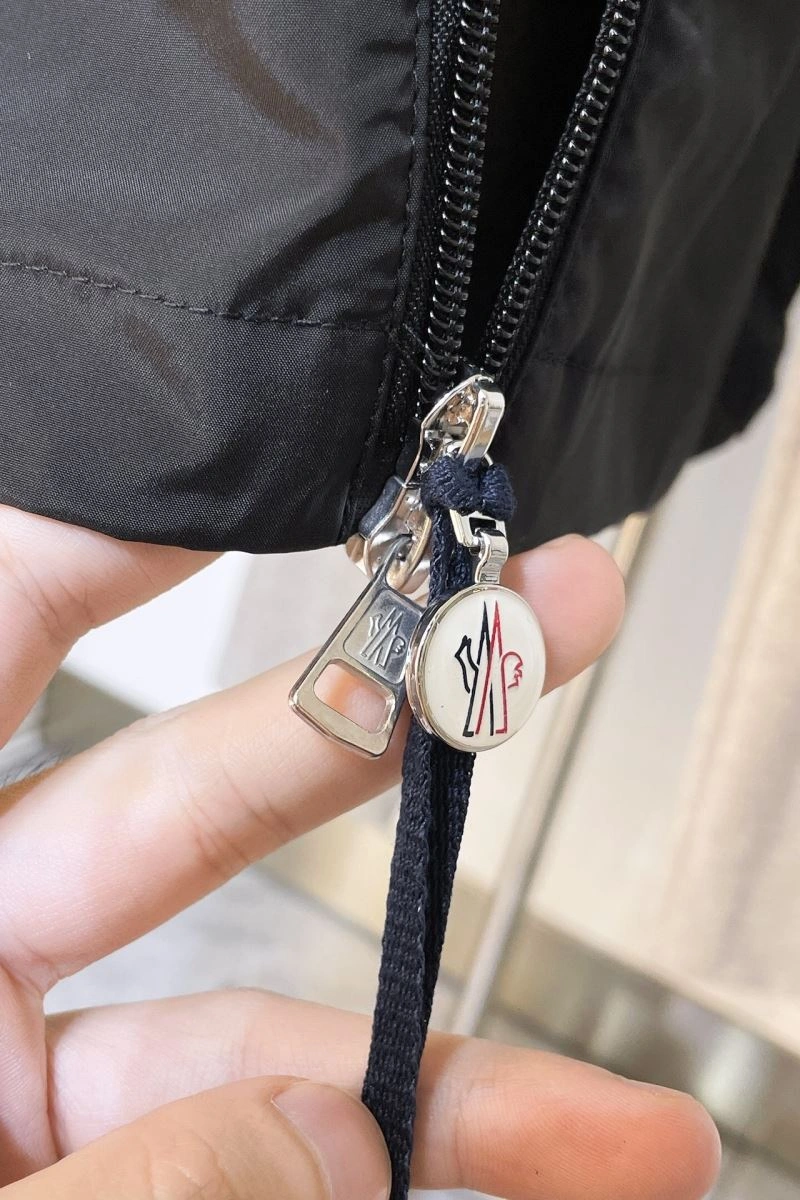 High fidelity Moncler Outwear