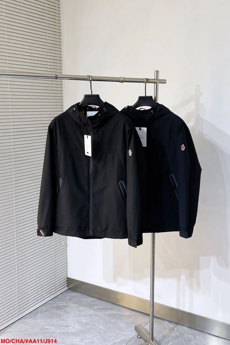 Discounted Moncler Outwear