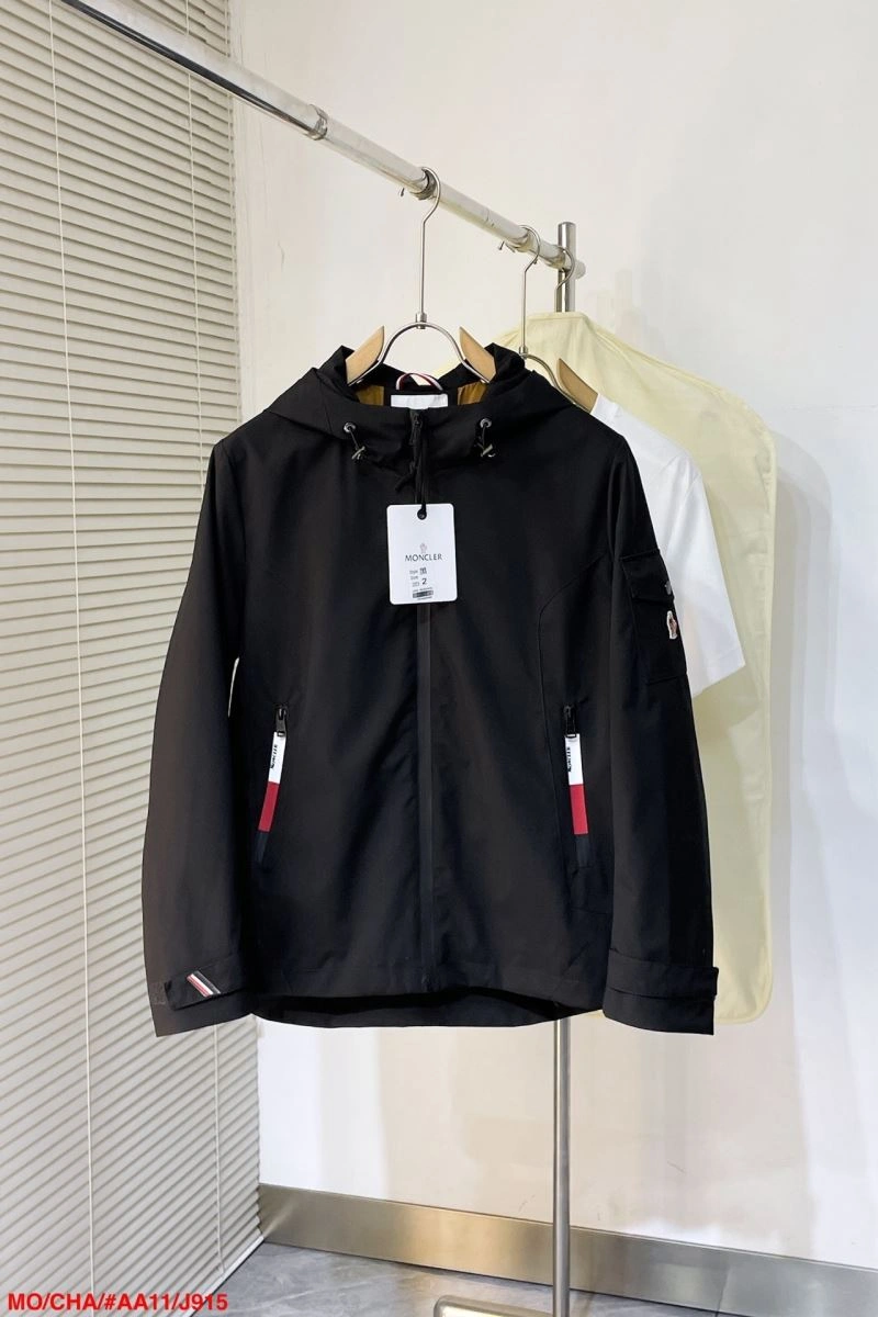 Accurate model Moncler Outwear