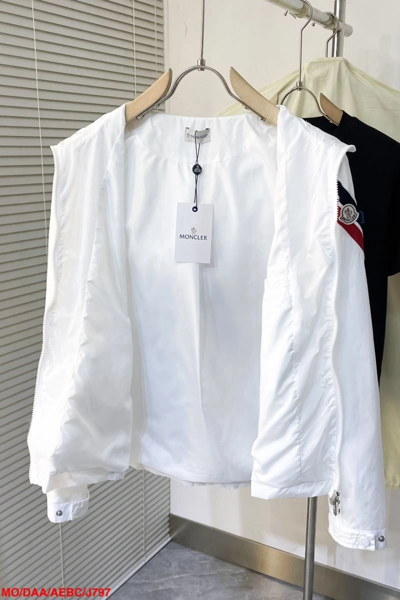 Cut-rate Moncler Outwear