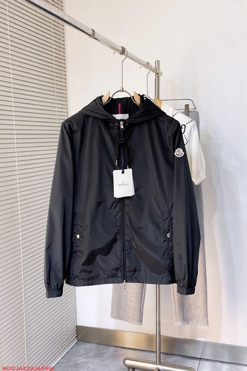 Precise copy Moncler Outwear