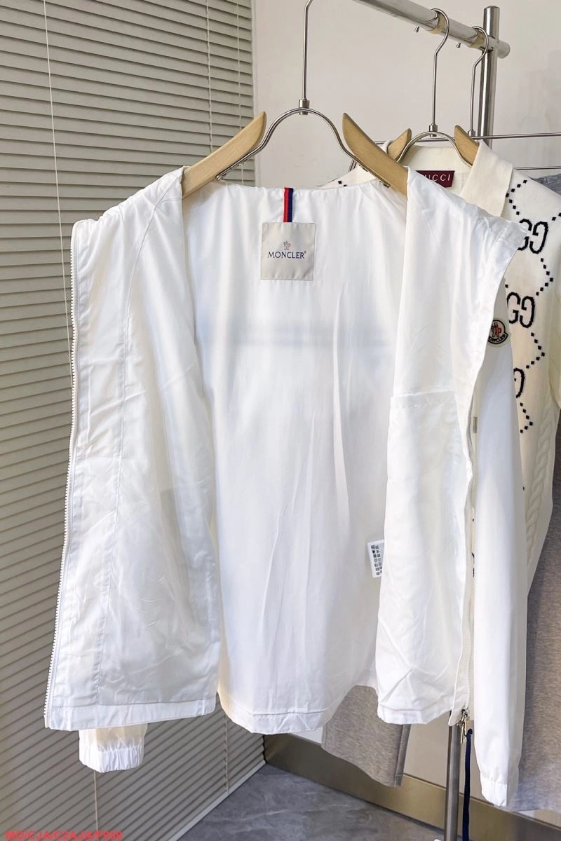 Precise copy Moncler Outwear