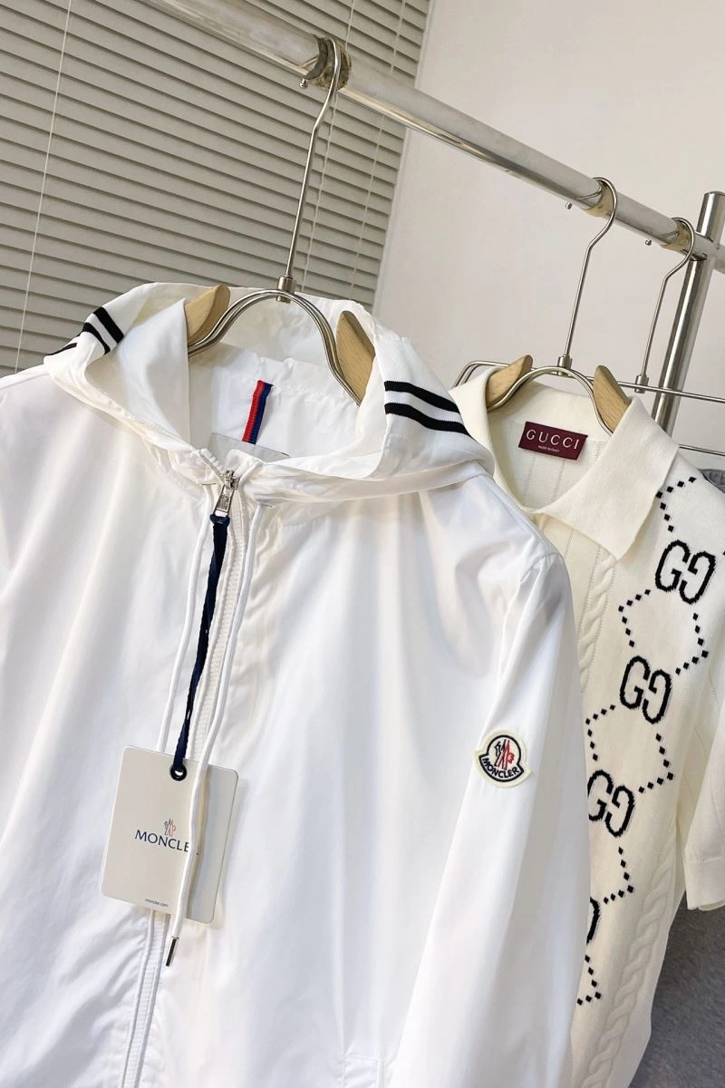 Precise copy Moncler Outwear