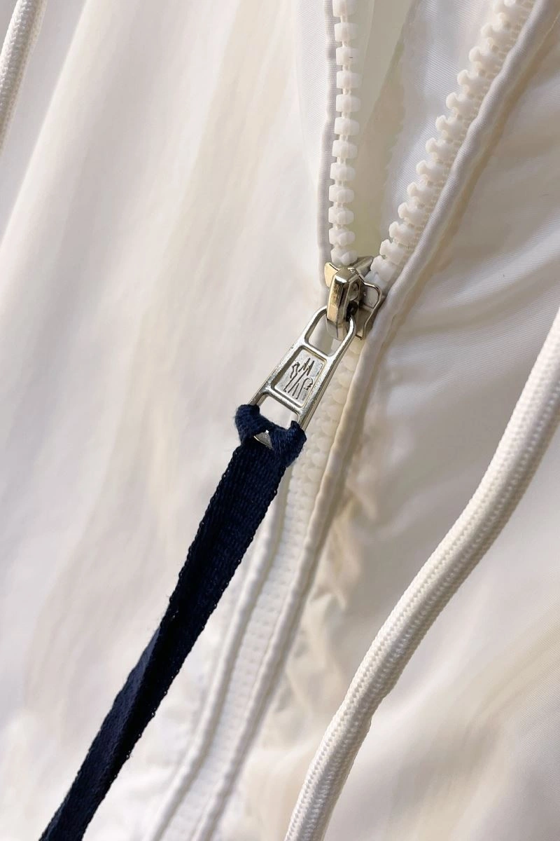 Precise copy Moncler Outwear