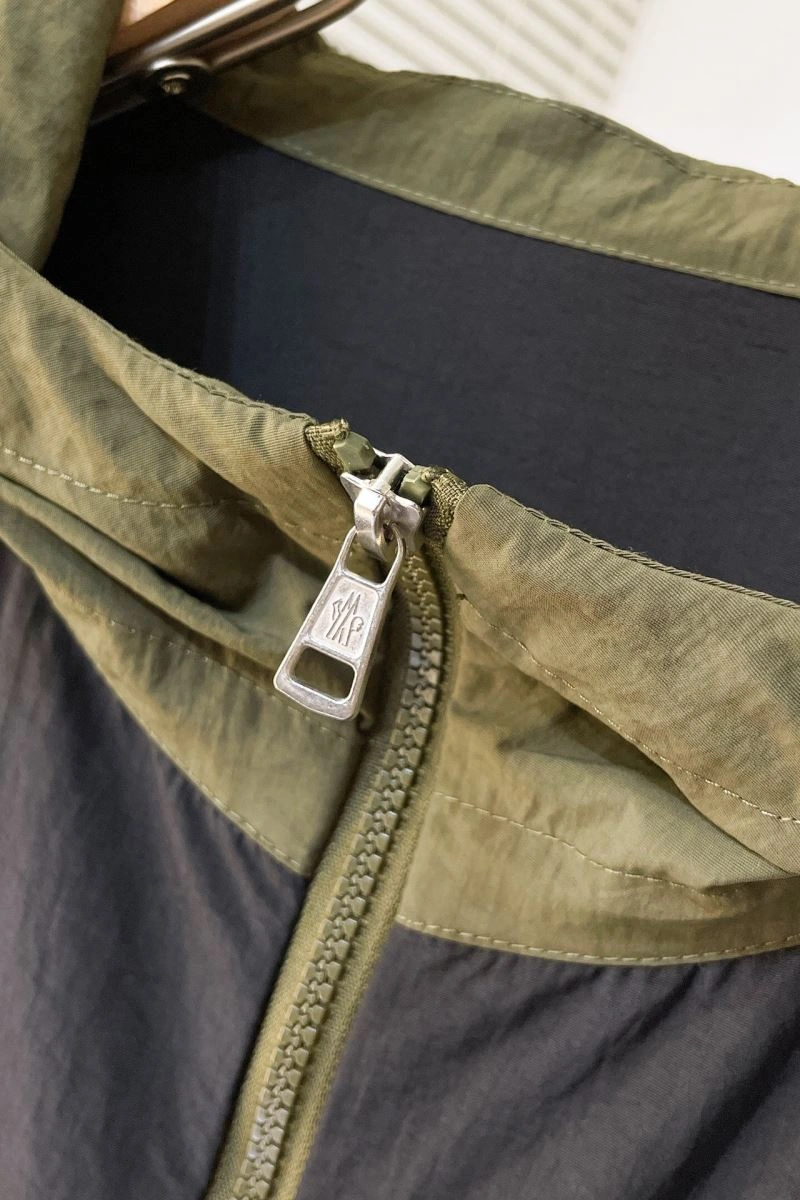 Precise copy Moncler Outwear