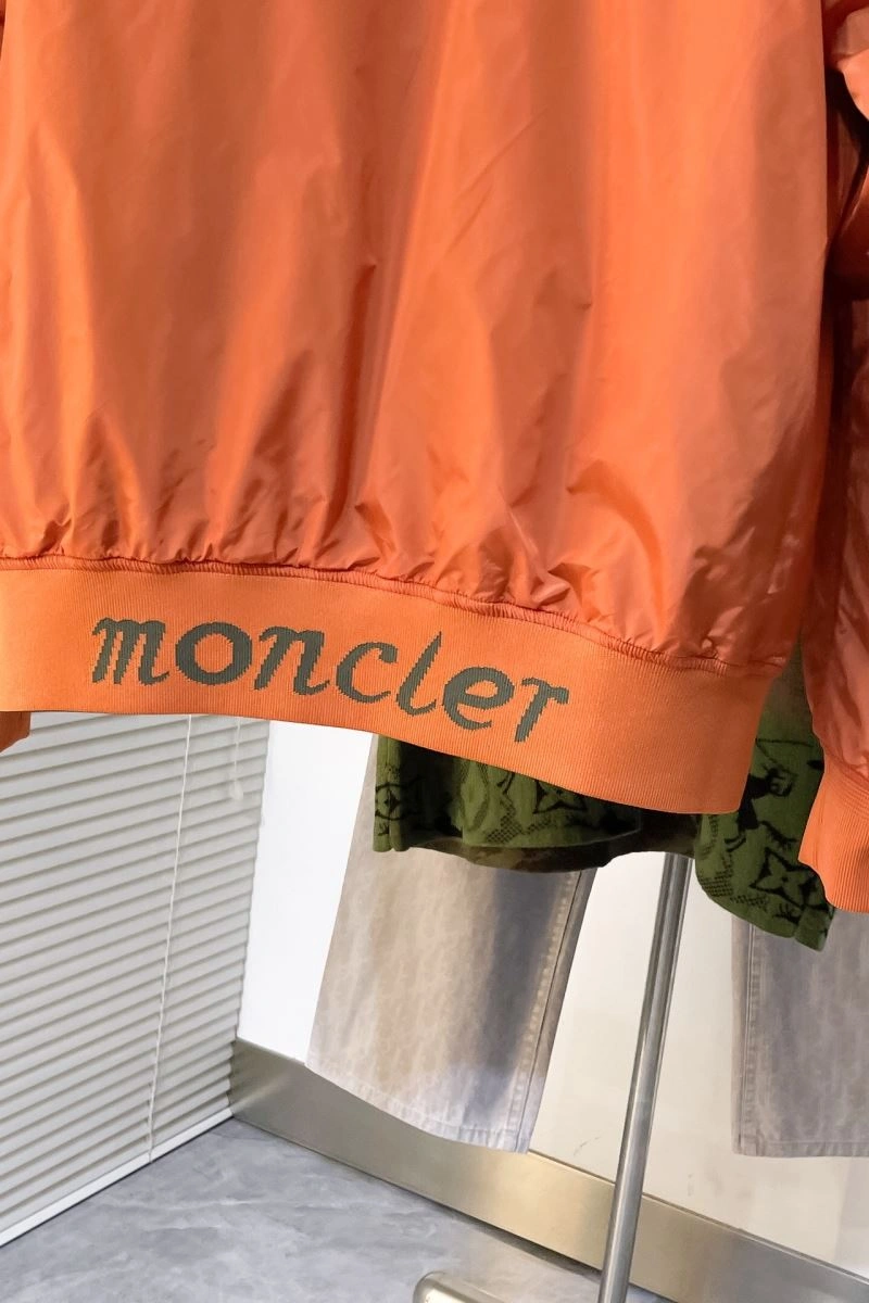 Accurate model Moncler Outwear