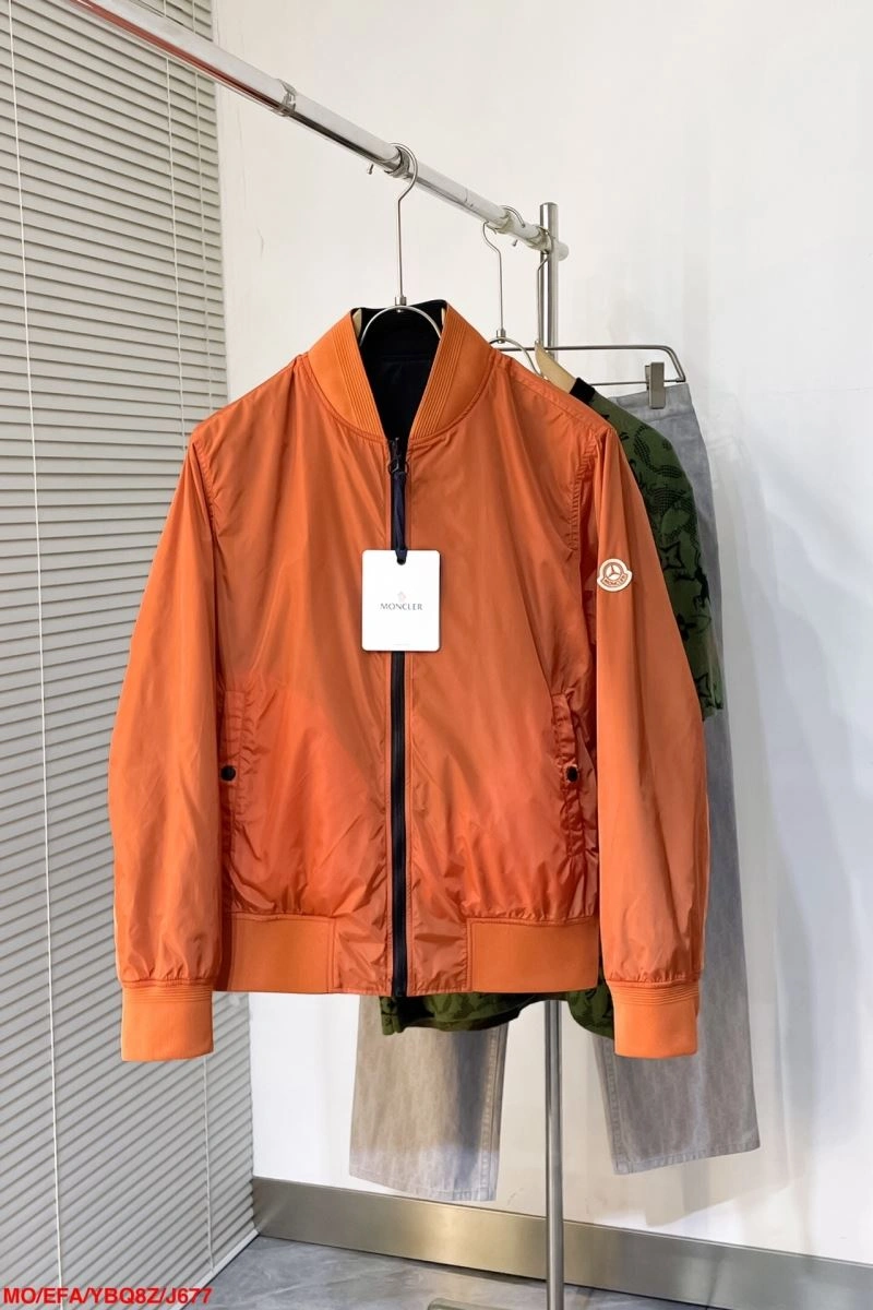 Accurate model Moncler Outwear