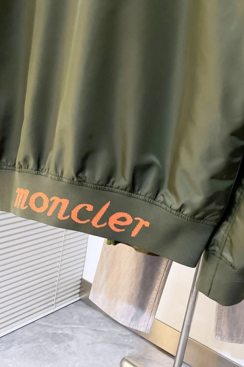 Accurate model Moncler Outwear