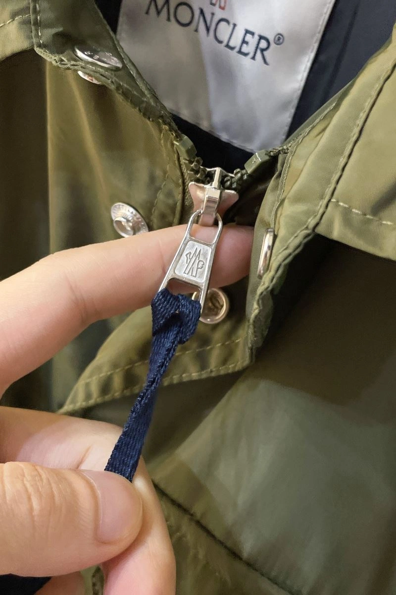 Top mirror Moncler Outwear