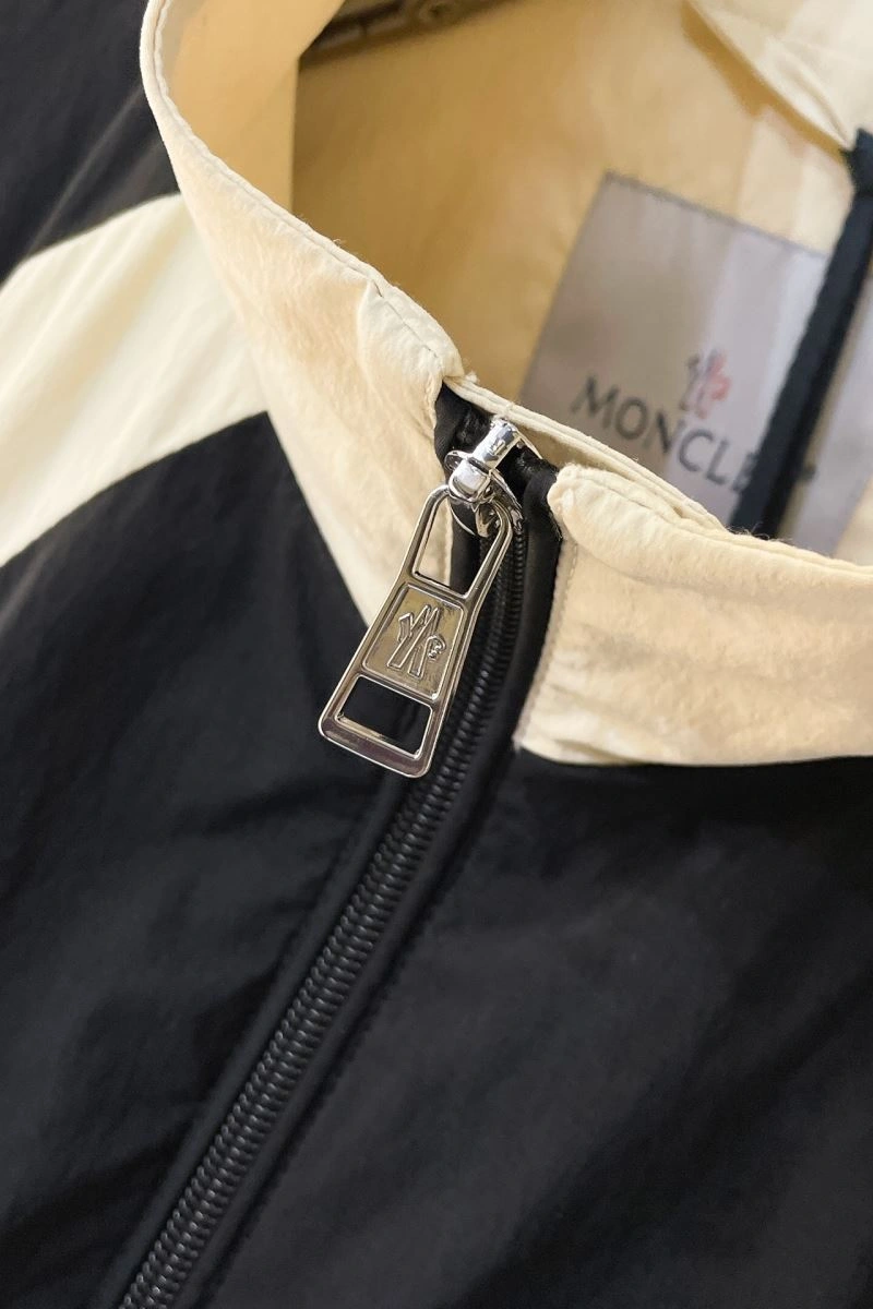 Brand-original Moncler Outwear
