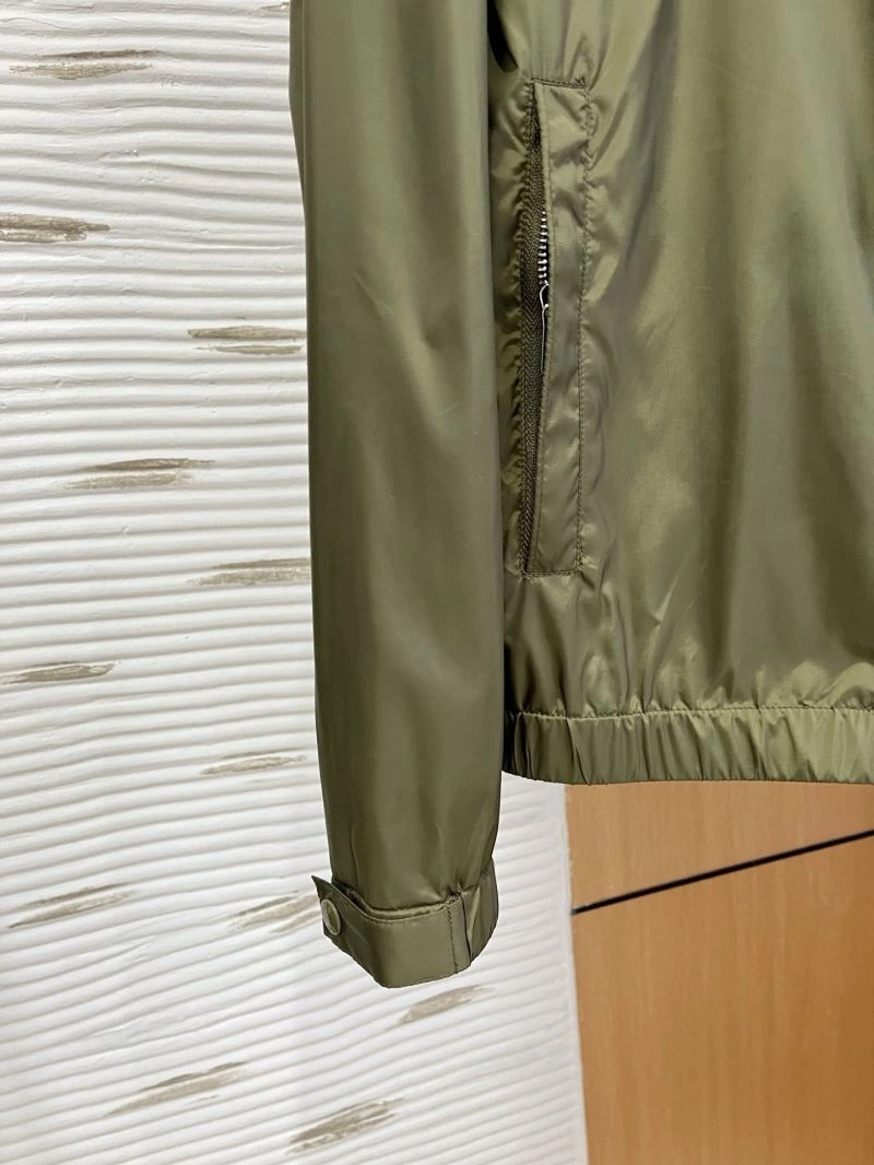 High fidelity Moncler Outwear