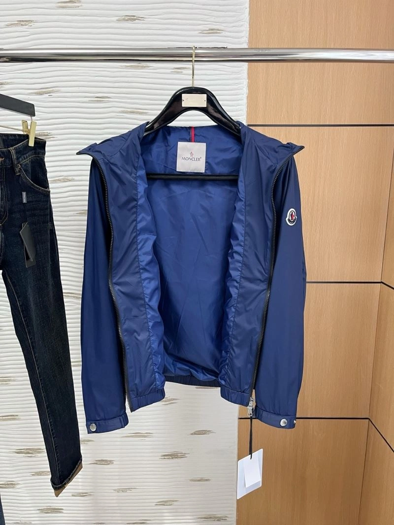 Precise copy Moncler Outwear