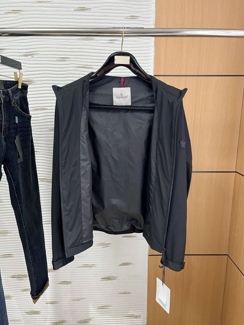 Top mirror Moncler Outwear