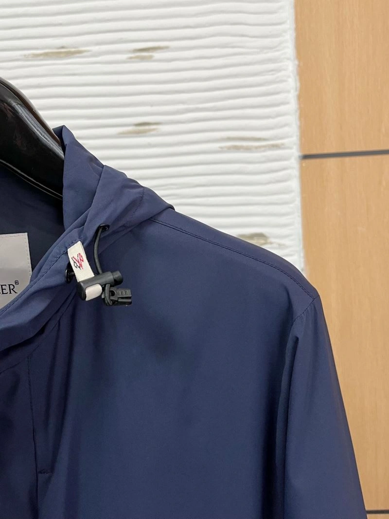 Accurate model Moncler Outwear
