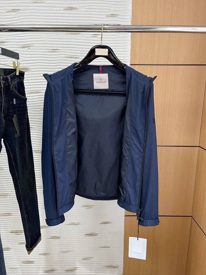 Accurate model Moncler Outwear