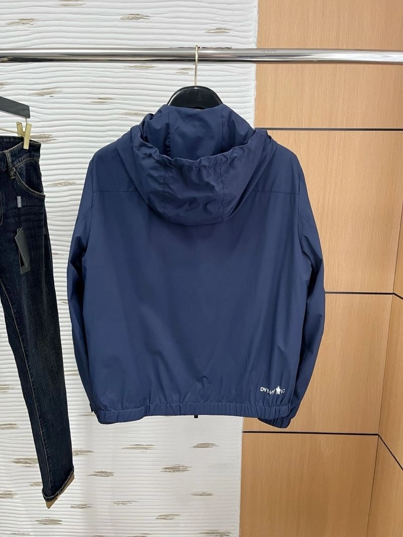Accurate model Moncler Outwear