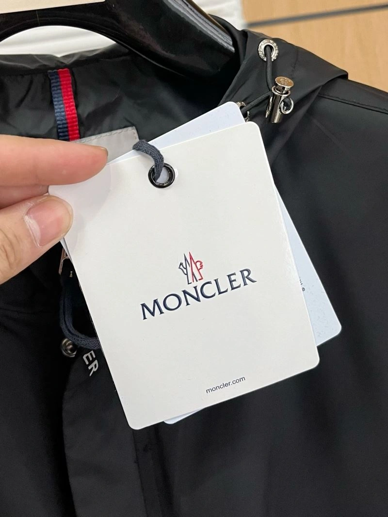 Brand-original Moncler Outwear