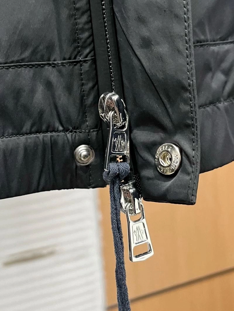 Brand-original Moncler Outwear