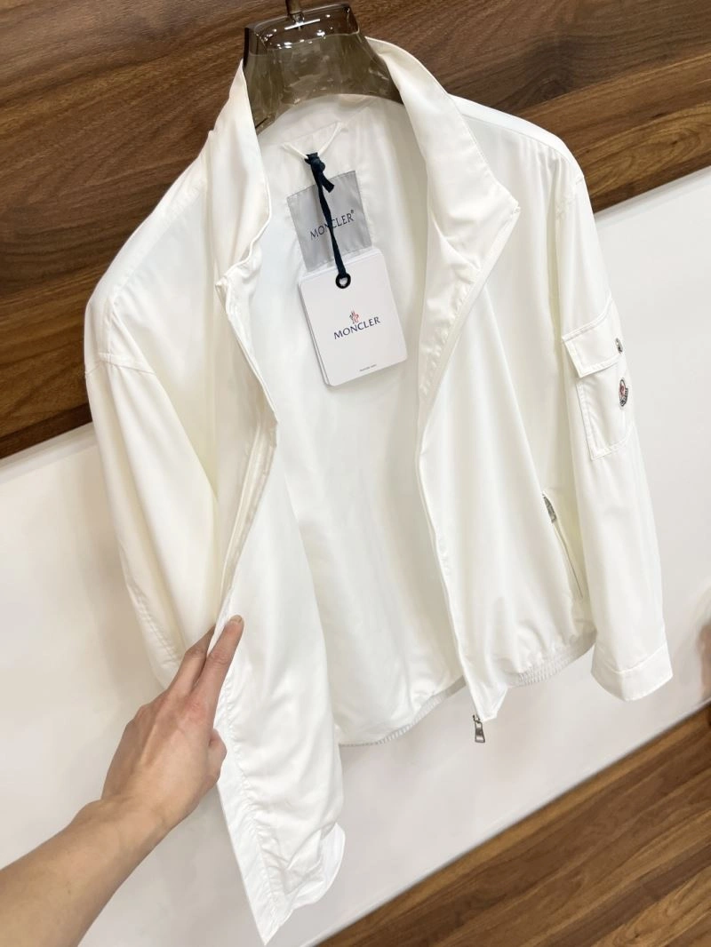 Discounted Moncler Outwear
