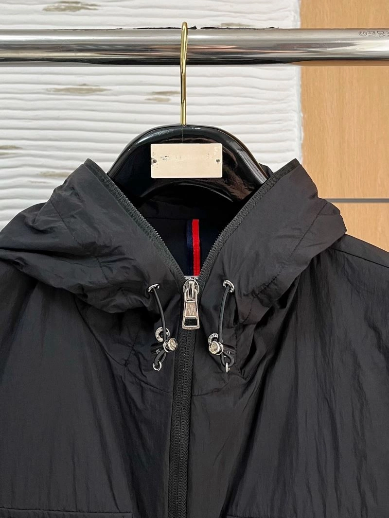 Inexpensive Moncler Outwear
